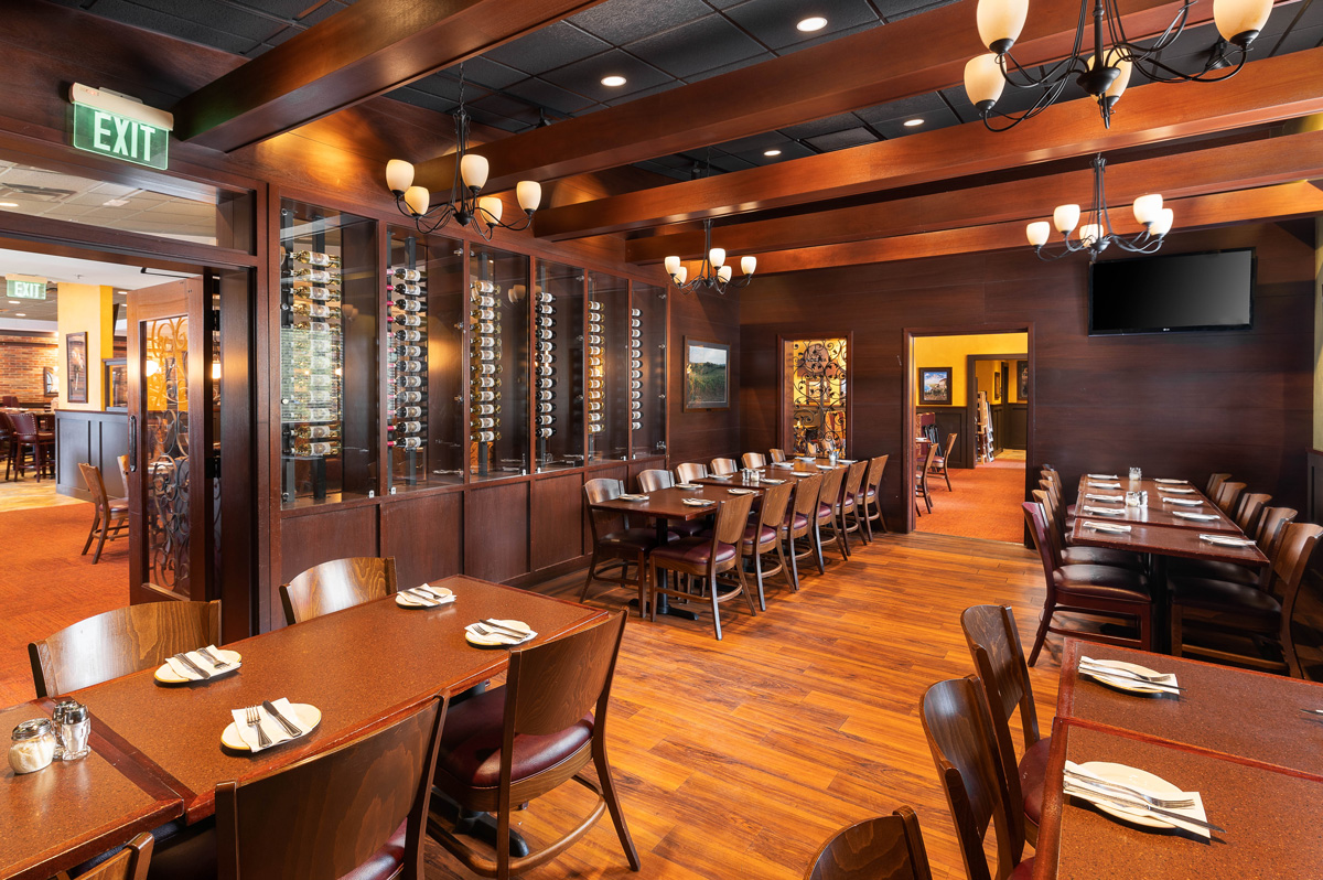 The Chateau Restaurant – Italian Family Dining Since 1933