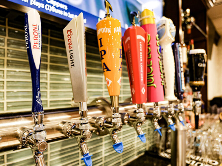 Andover – The Chateau Restaurant – Italian Family Dining Since 1933